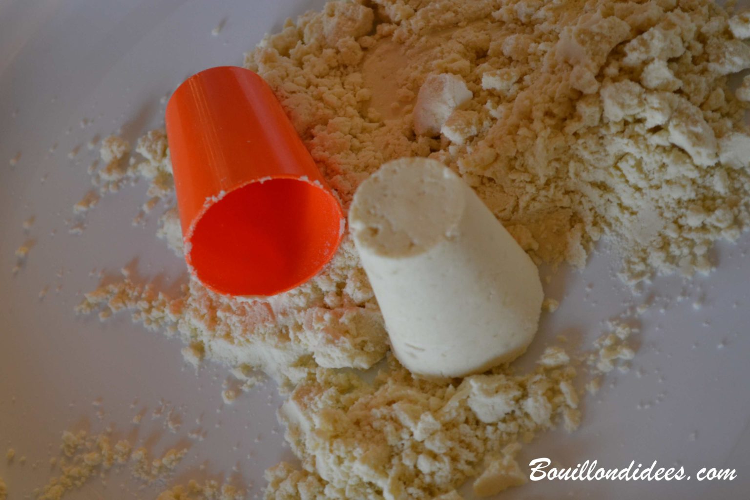 Fabriquer facilement du sable magique maison - Bouillon d'idées